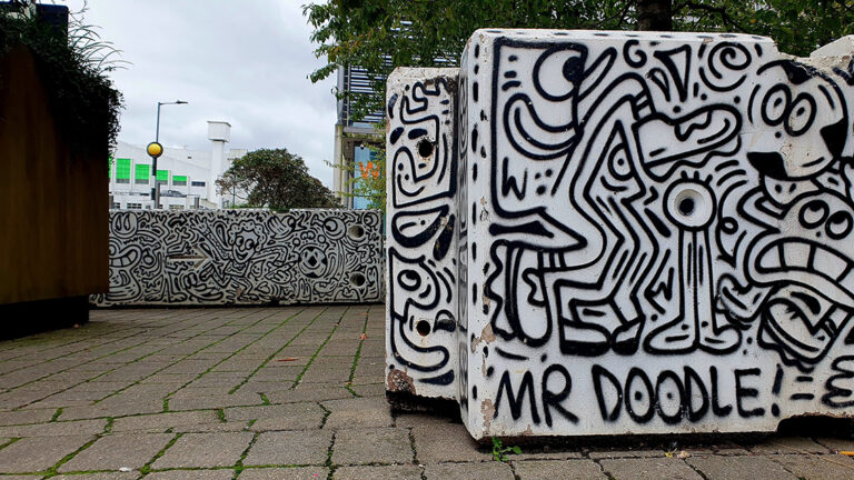 Mr Doodle - Doodles of Joy - Street Art & Graffiti - Dror Hadadi