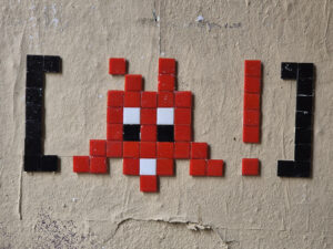 Space Invaders – Street Mosaics - Street Art & Graffiti - Dror Hadadi